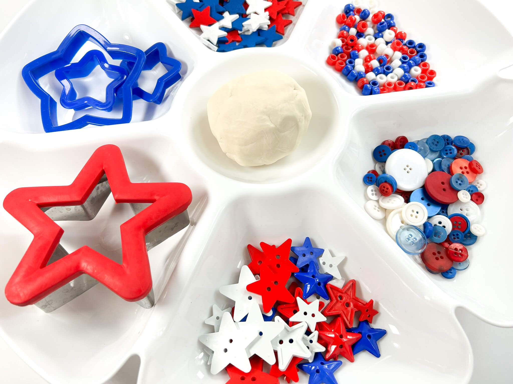 Patriotic Playdough Invitation Tray - Heart and Soul Homeschooling